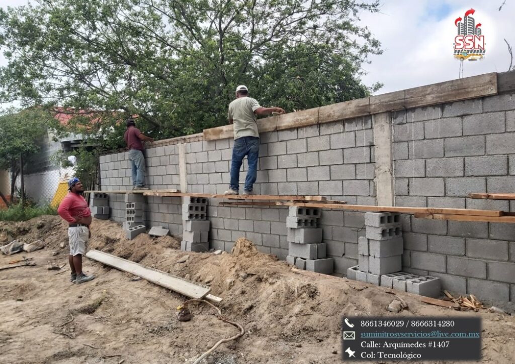 Construccion de barda Perimetral en Escuela Primaria Rogelio Santos San Miguel en Progreso ...